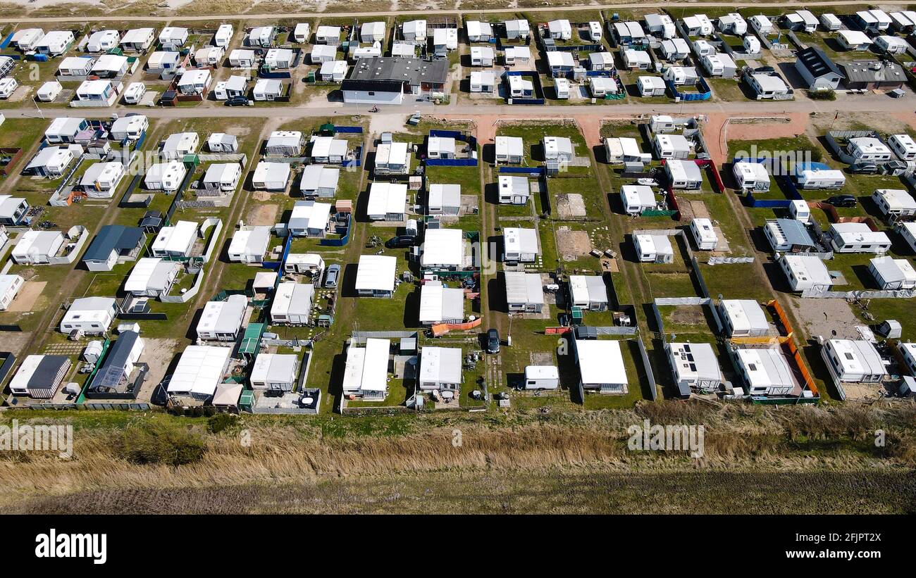 Damp, Germany. 19th Apr, 2021. The sun shines on the campsite in Damp ...