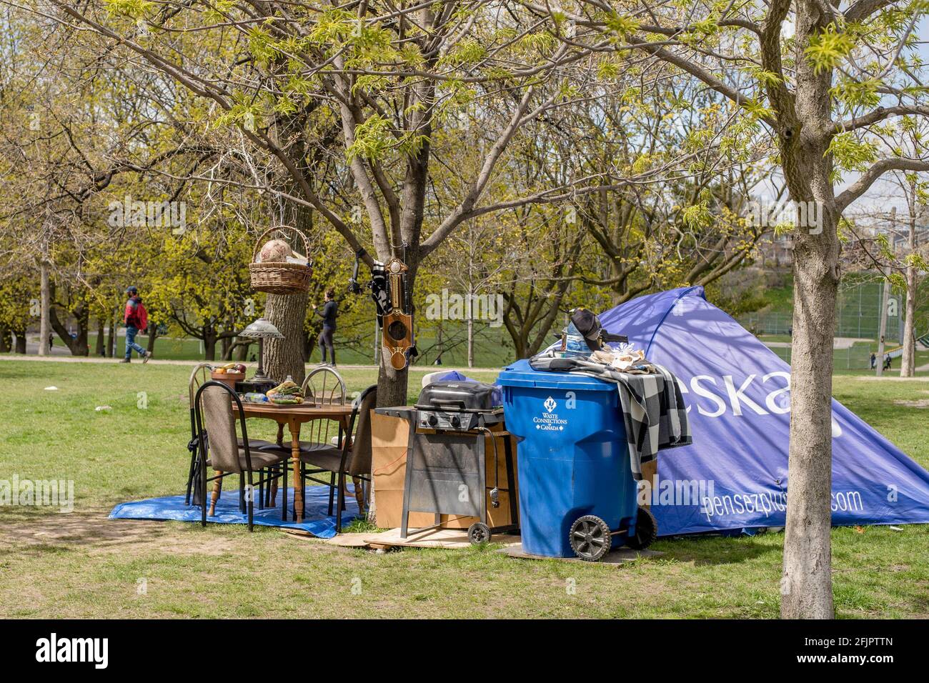 Toronto, Canada. 25th Apr, 2021. Many homeless people have avoided ...