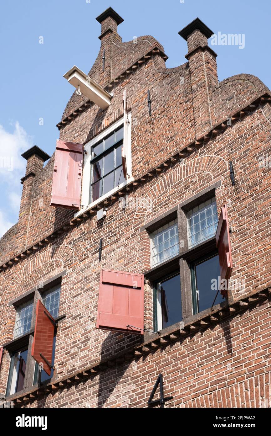 Protruding Bricks High Resolution Stock Photography and Images - Alamy