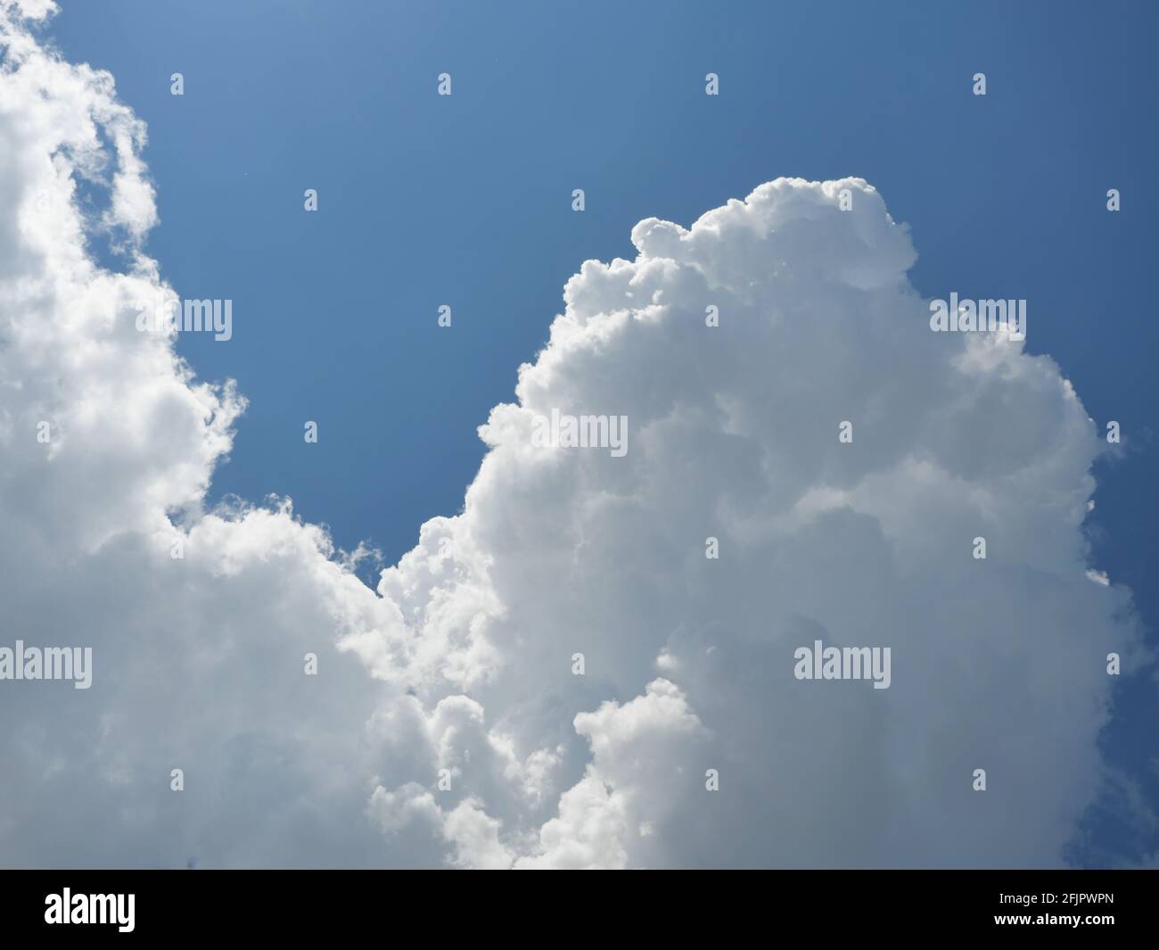 Cumulonimbus cloud formations on tropical blue sky , Nimbus moving ...