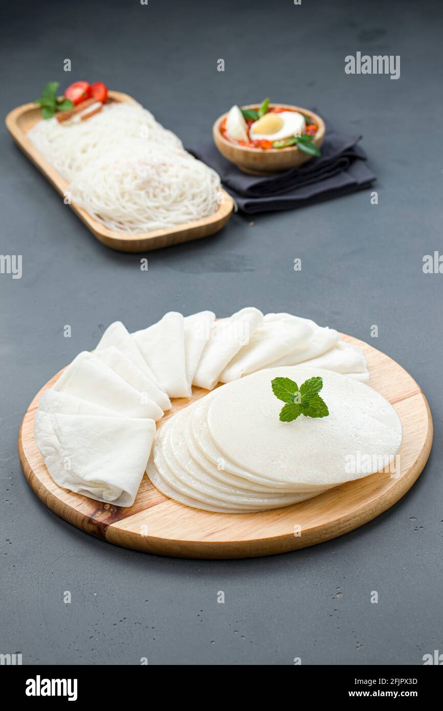 Chatti pathiri hi-res stock photography and images - Alamy