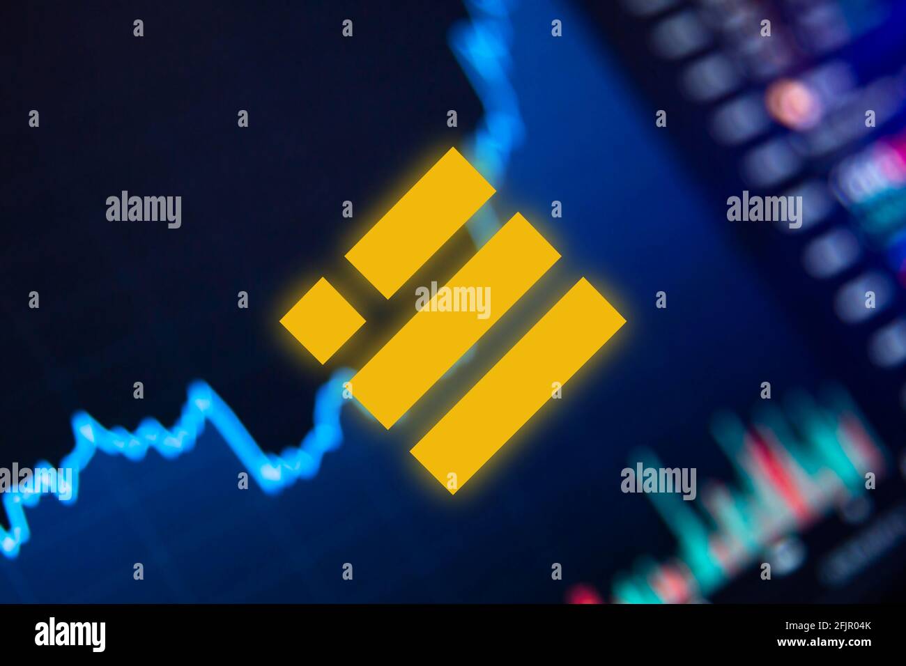 Binance usd hi-res stock photography and images - Alamy
