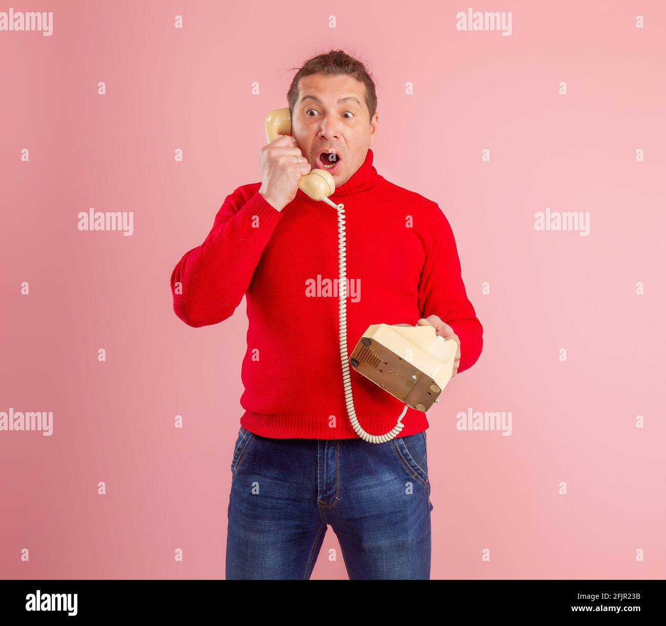 Call center worker hi-res stock photography and images - Alamy