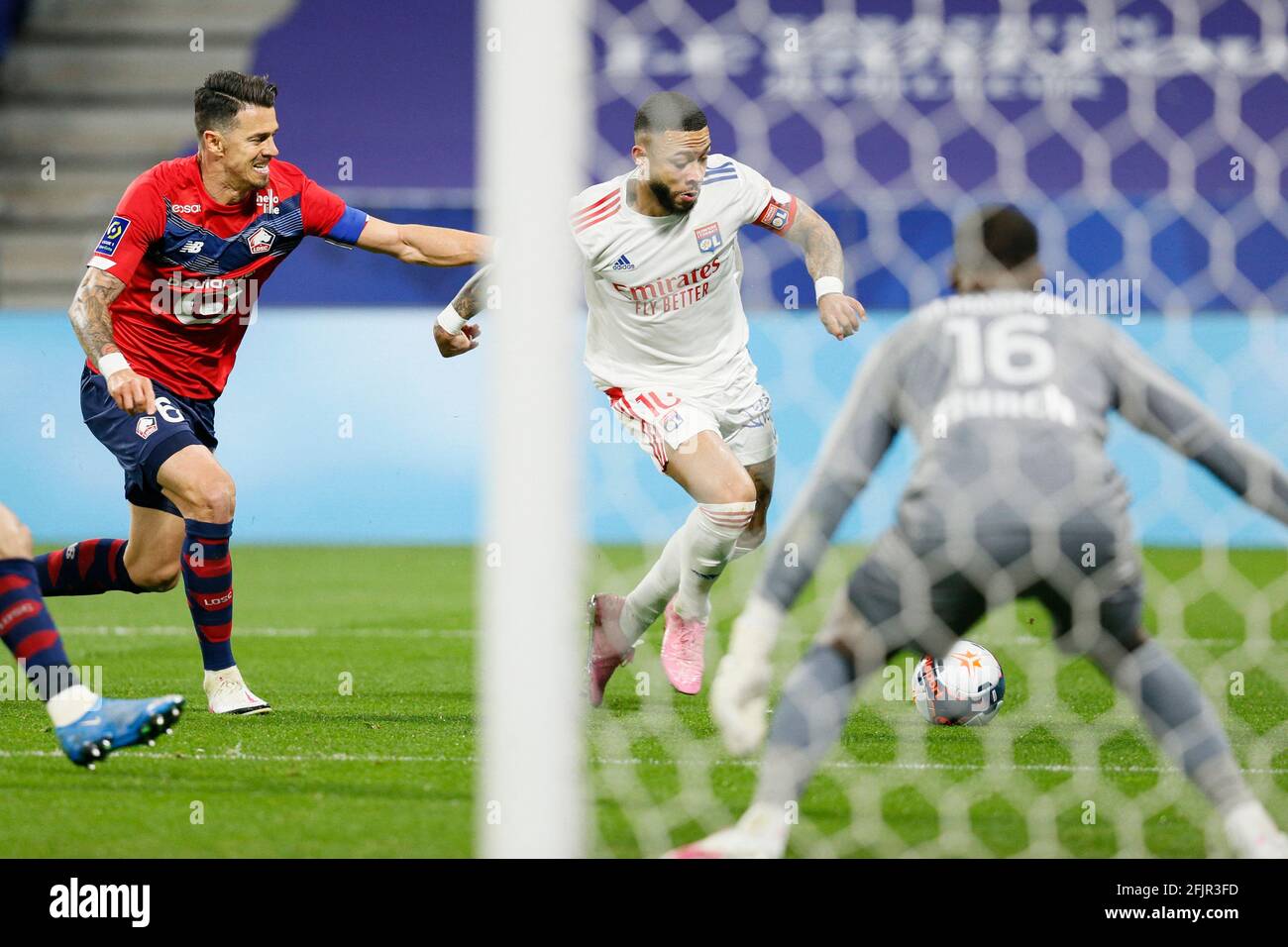 Soccer Football - Ligue 1 - Olympique Lyon vs LOSC - Groupama Stadium ...
