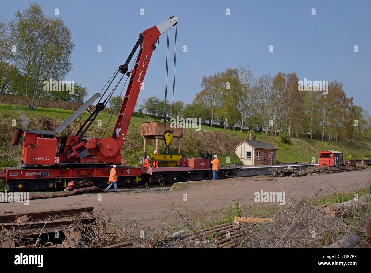 Severn Valley Railway volunteers using a Cowans Sheldon 30-ton steam ...
