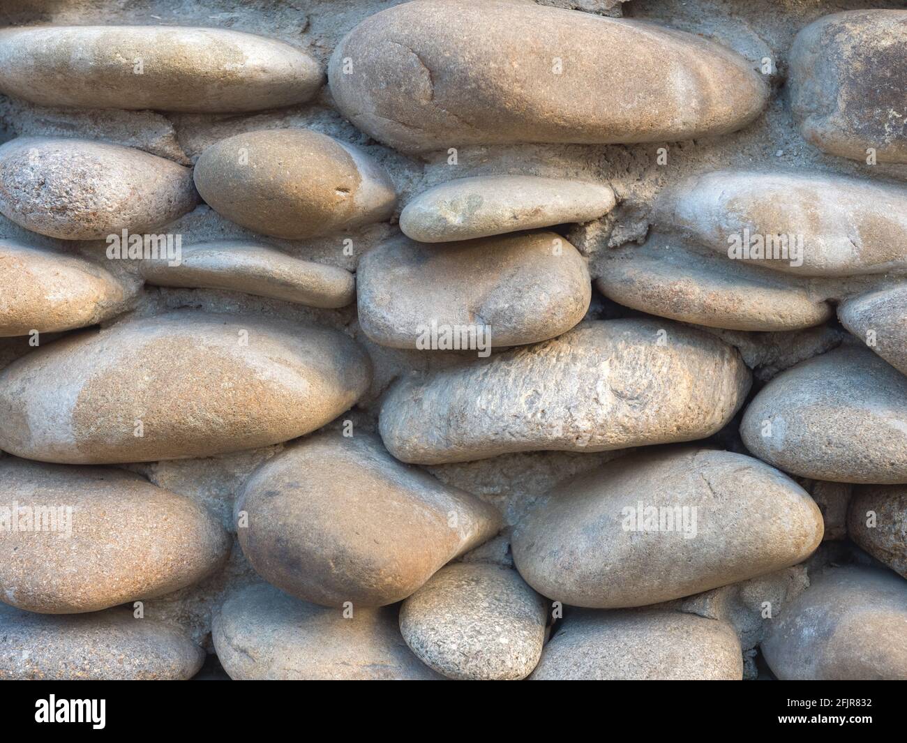 Pebble wall hi-res stock photography and images - Alamy