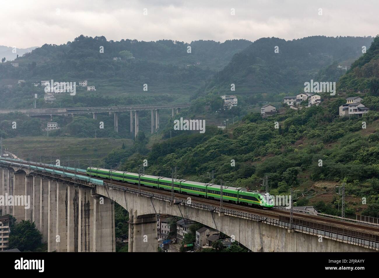 Types of bridges hi-res stock photography and images - Alamy