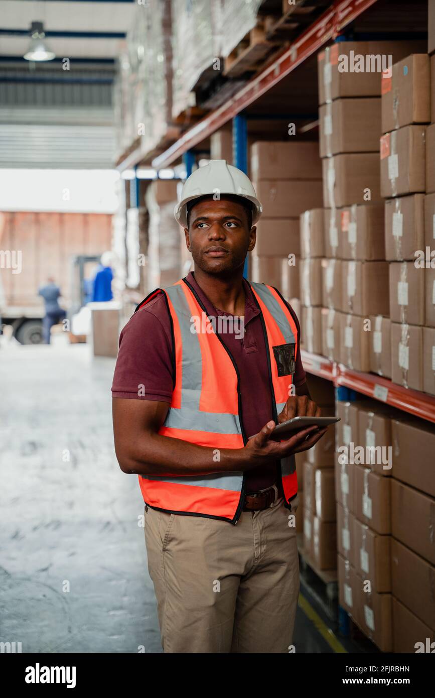 Professional packer hi-res stock photography and images - Alamy