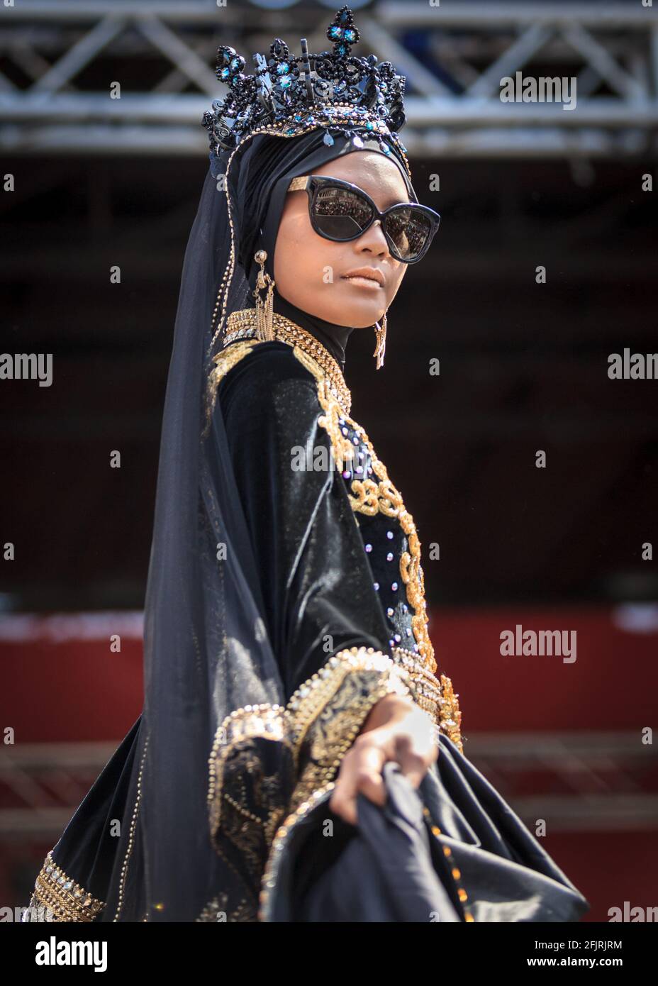 Indonesian Muslim Women Clothing