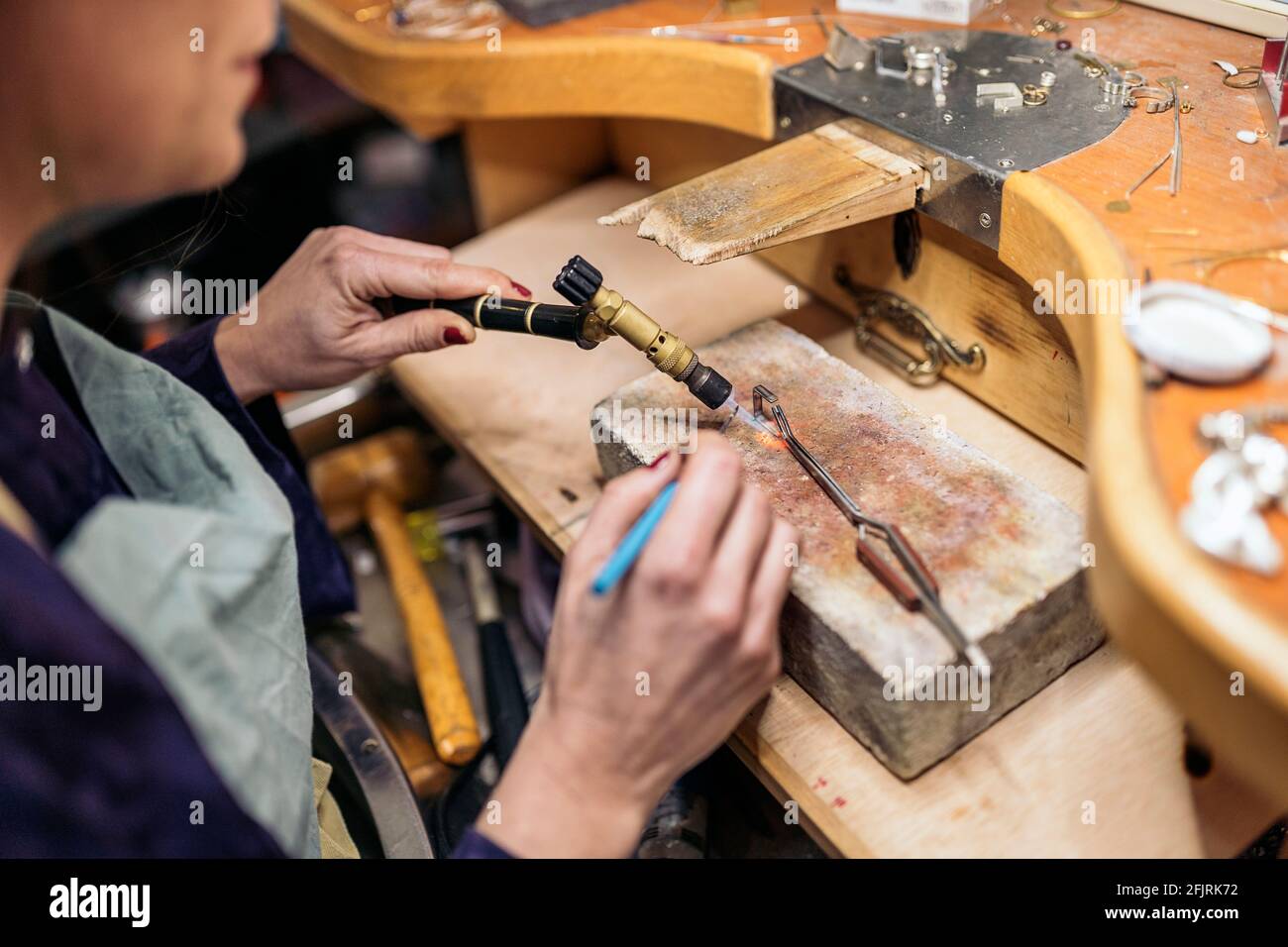 Using blowtorch hi-res stock photography and images - Alamy
