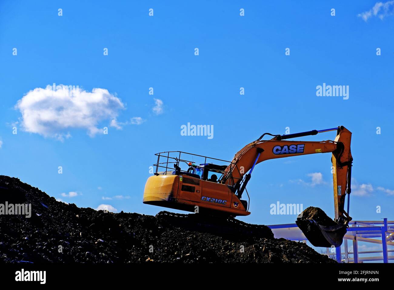 Parts mechanical digger on hi-res stock photography and images - Alamy