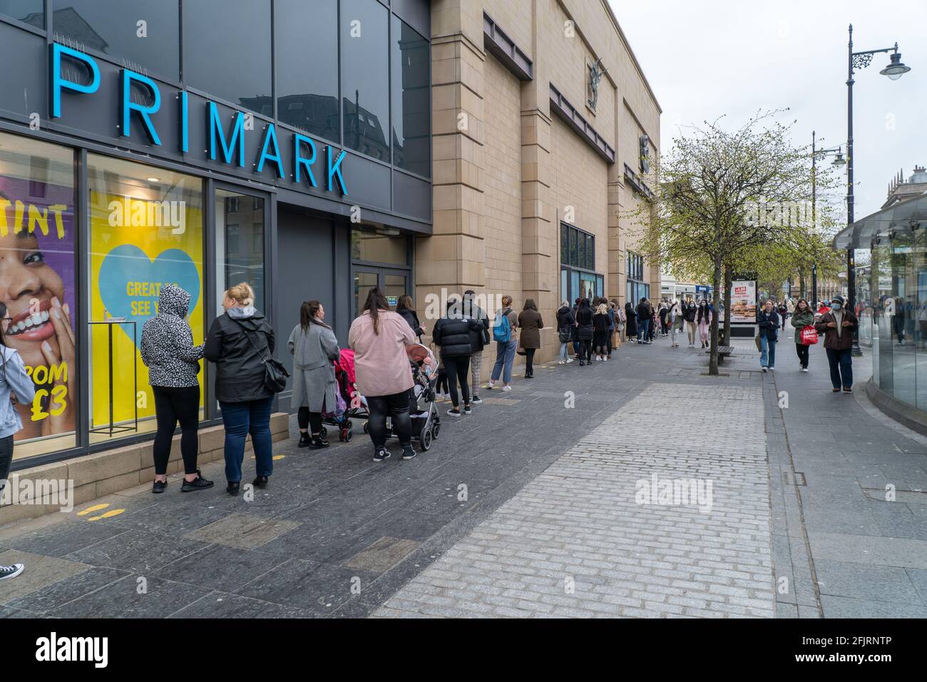 Overgate shopping centre dundee hi-res stock photography and images - Alamy