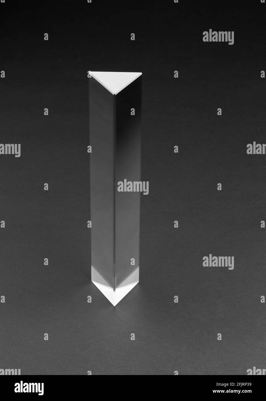 Monochromatic light hi-res stock photography and images - Alamy