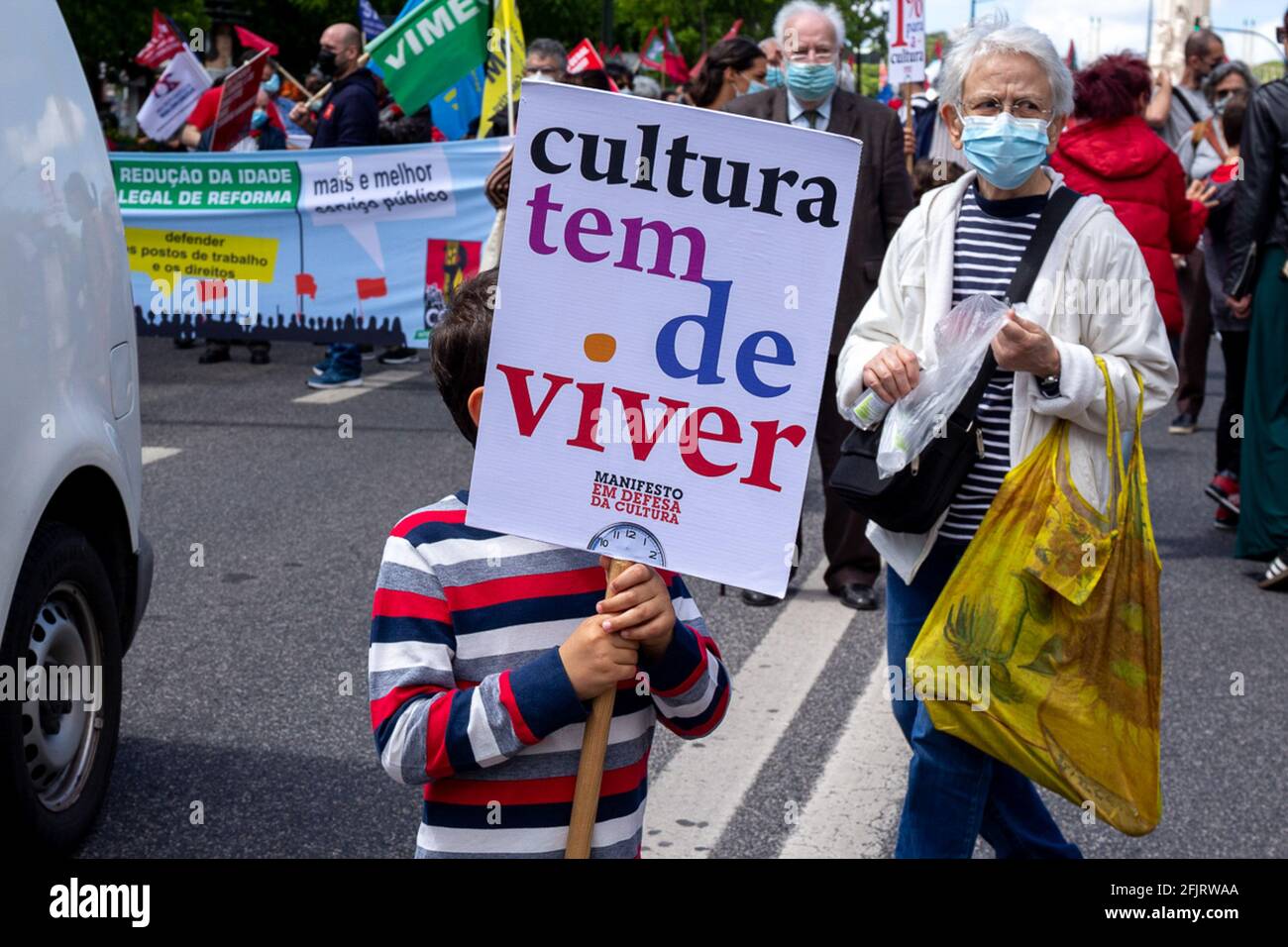 Lisboa, Portugal. 25th Apr, 2021. A march in commemoration of the 47th ...