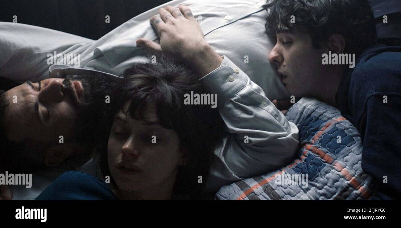 CASTLE IN THE GROUND (2019) TOM CULLEN IMOGEN POOTS ALEX WOLFF JOEY ...