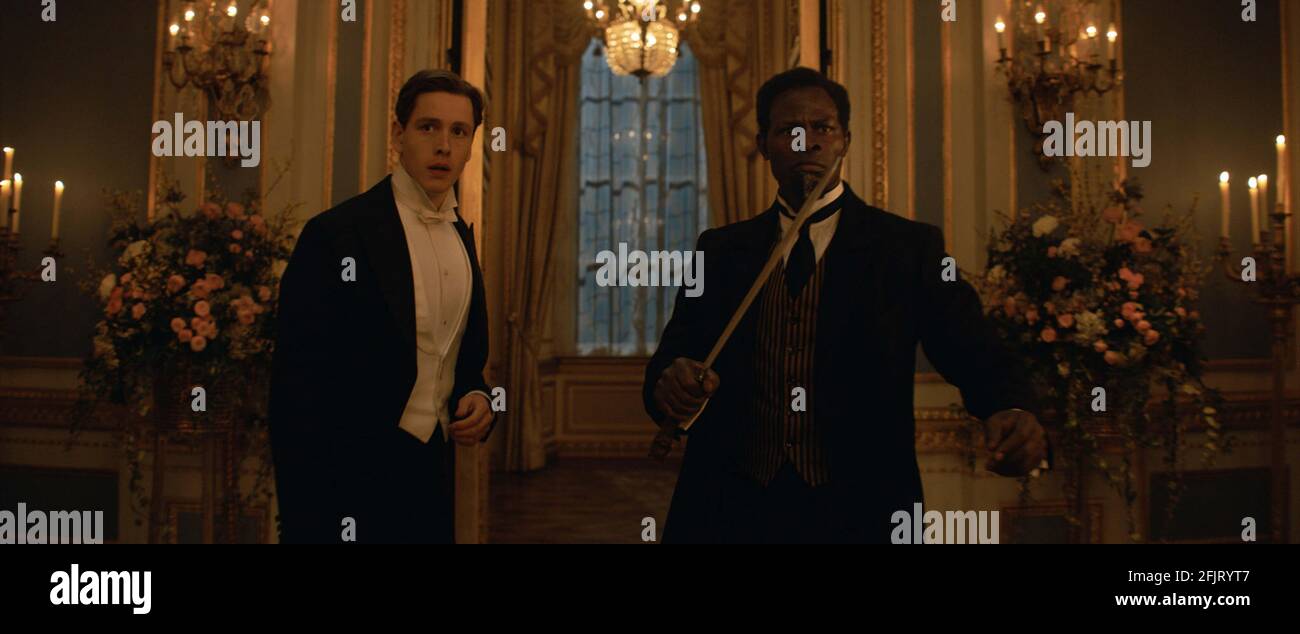 THE KING'S MAN (2021) HARRIS DICKINSON DJIMON HOUNSOU MATTHEW VAUGHN ...