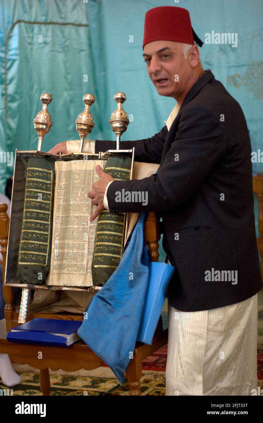 Israel, West Bank, Mount Gerizim, Samaritan Passover Sacrifice ceremony ...