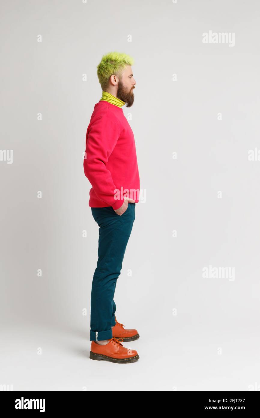 Man standing side full profile hi-res stock photography and images - Alamy