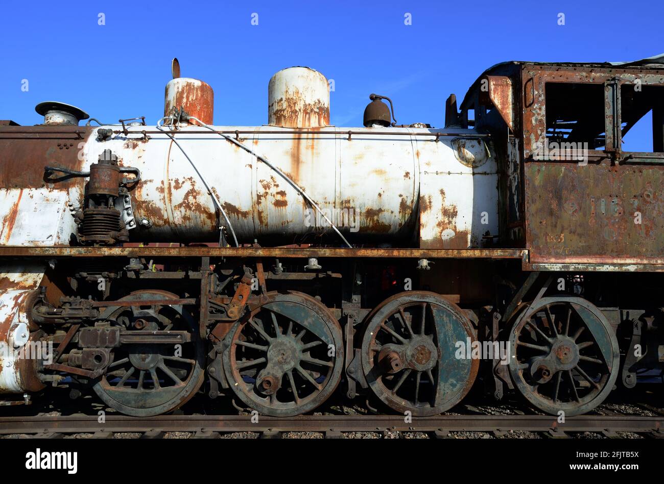 Rusty steam locomotive hi-res stock photography and images - Alamy