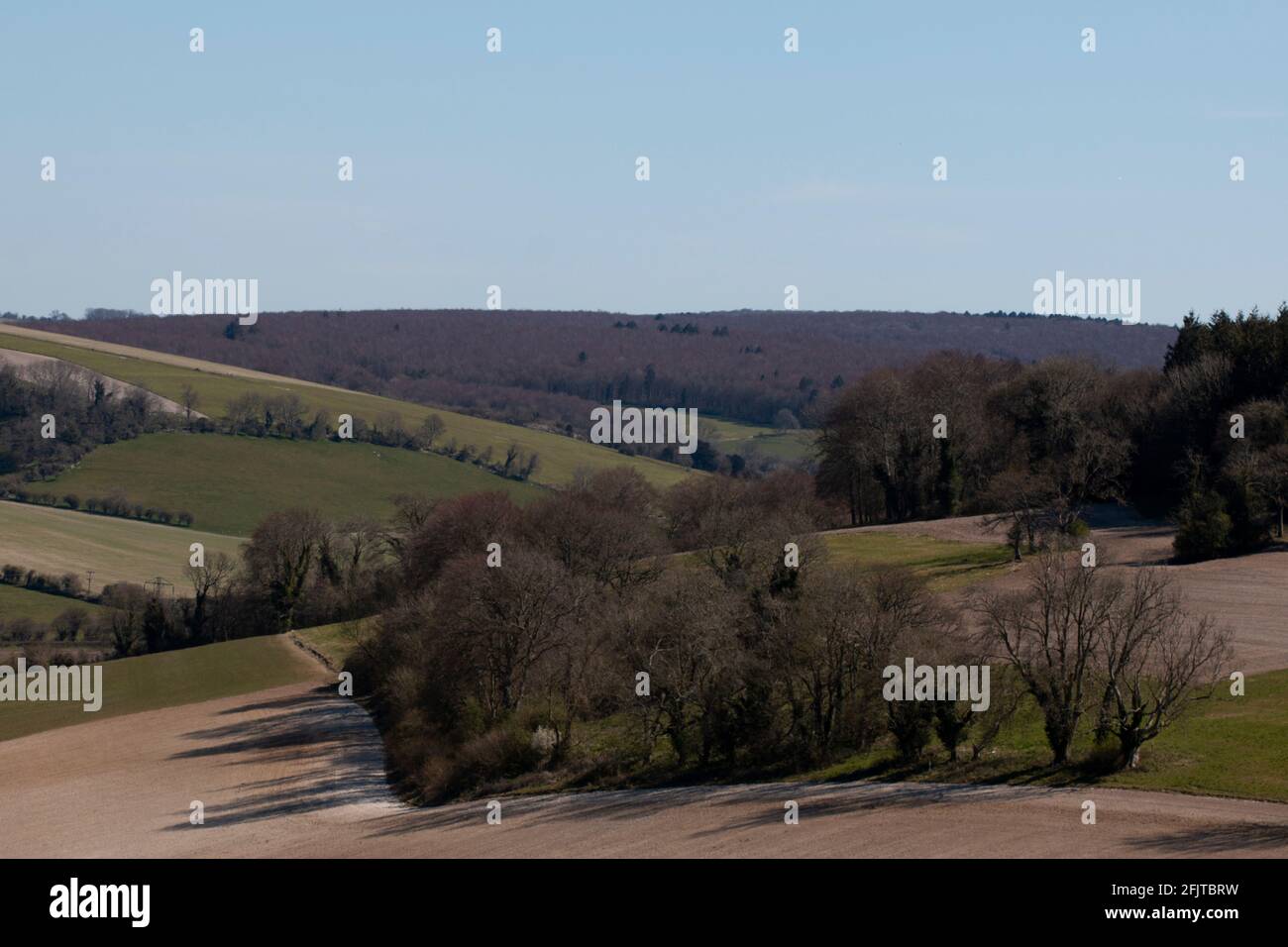 Rolling hill landscapes hi-res stock photography and images - Alamy