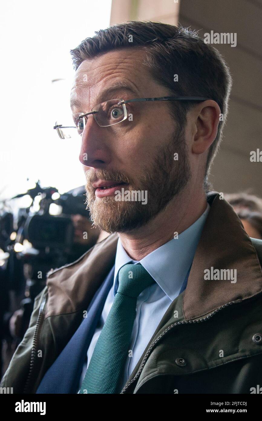 Cabinet secretary simon case hi-res stock photography and images - Alamy