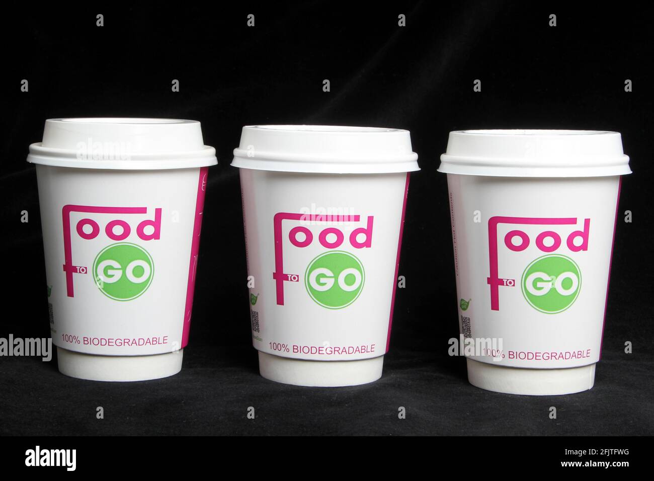 Fast food and drink containers. 100% Bio-degradable Stock Photo - Alamy