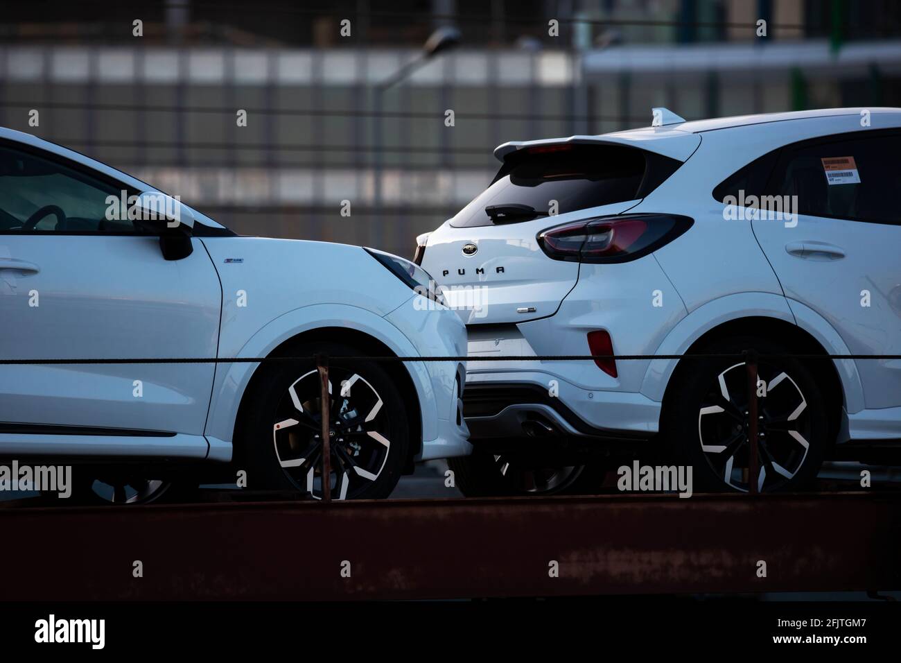 New Ford Puma ST-Line 2021. Creative sunset low light photoshoot. Part ...
