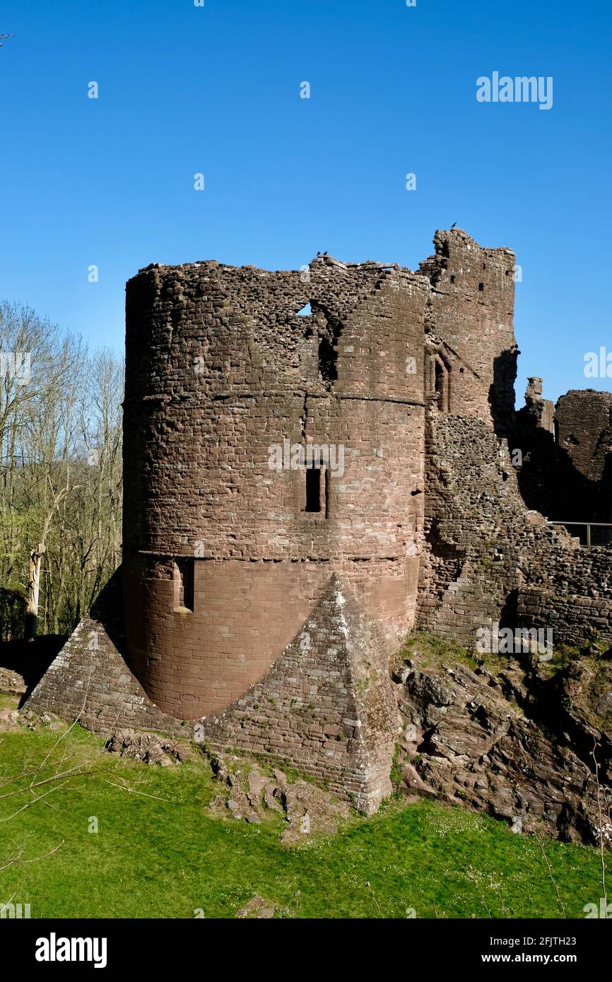 Picturesque Norman Castle Built In the 12th Century by Goodrich of ...