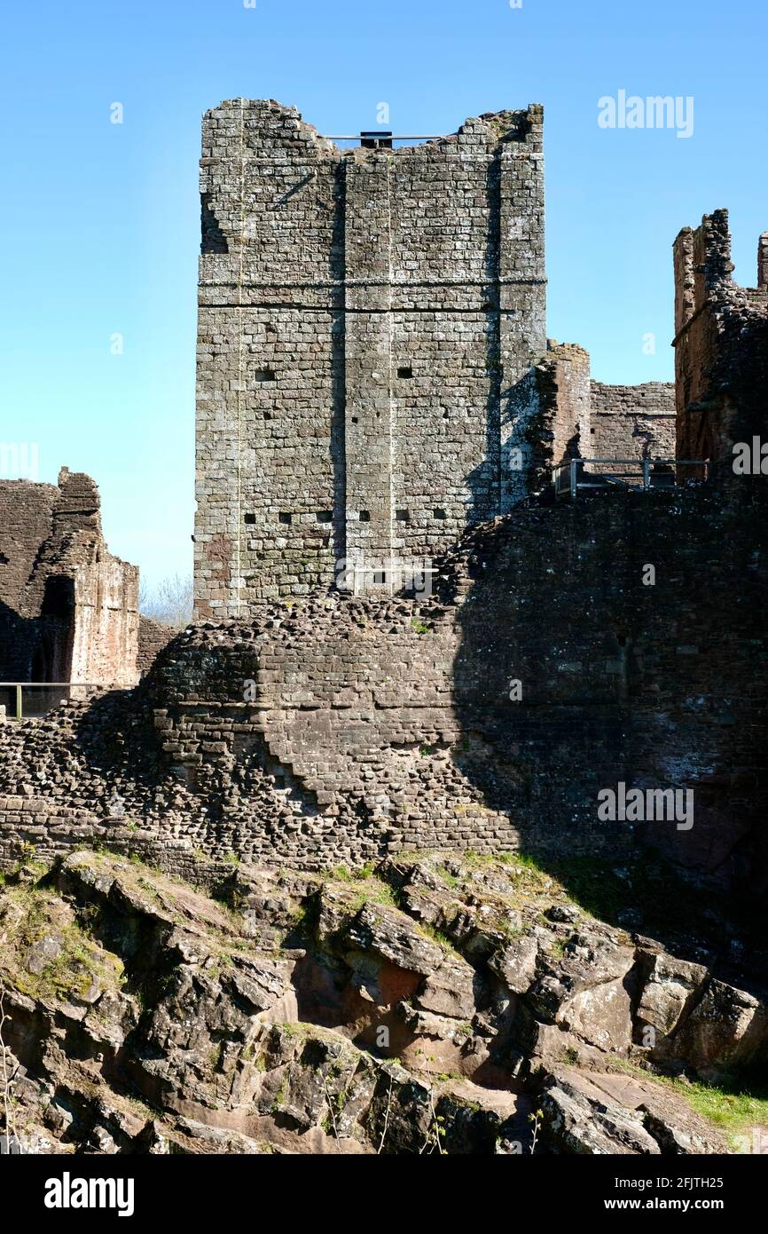 Picturesque Norman Castle Built In the 12th Century by Goodrich of ...