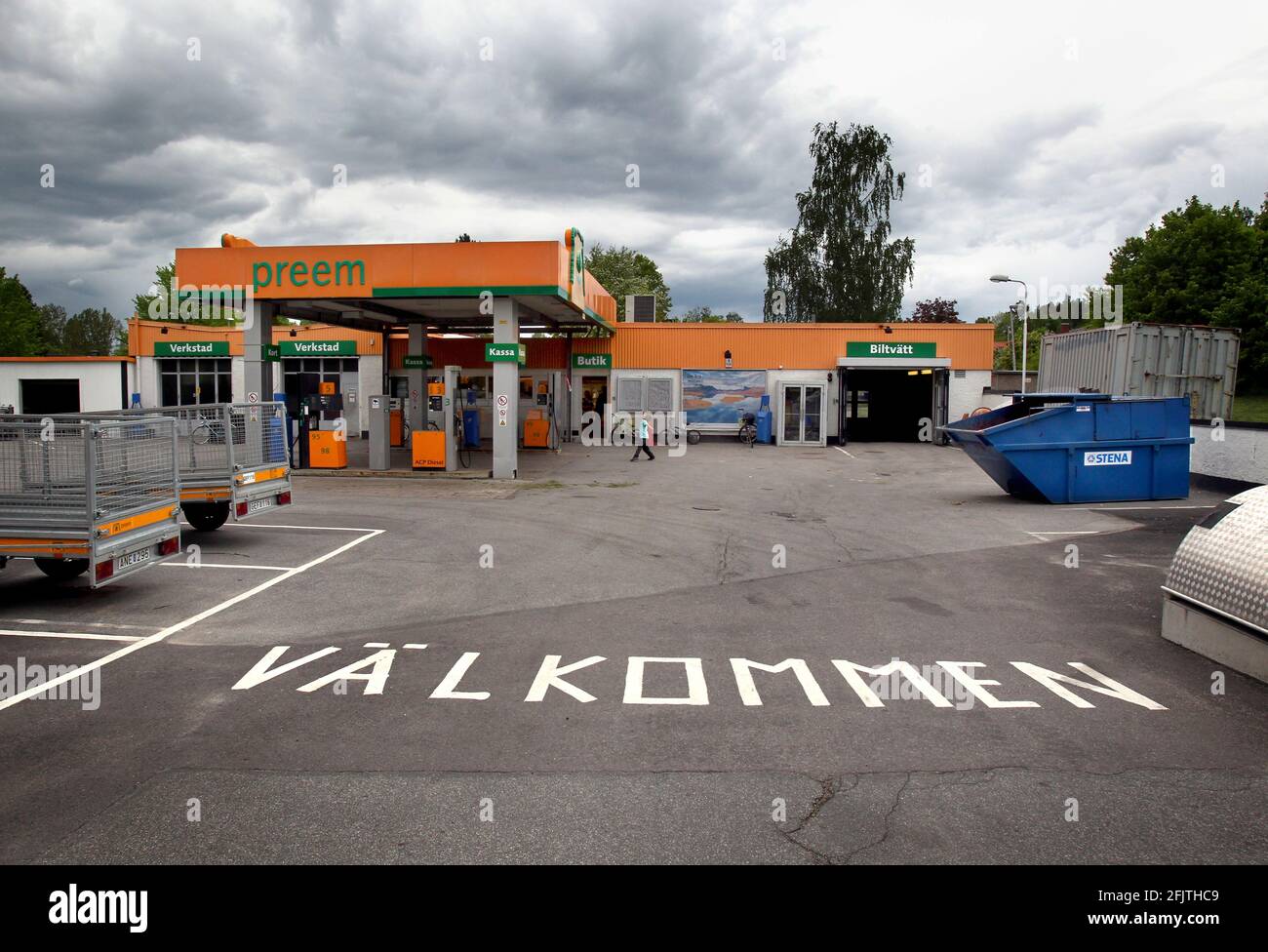 Preem signs hi-res stock photography and images - Alamy