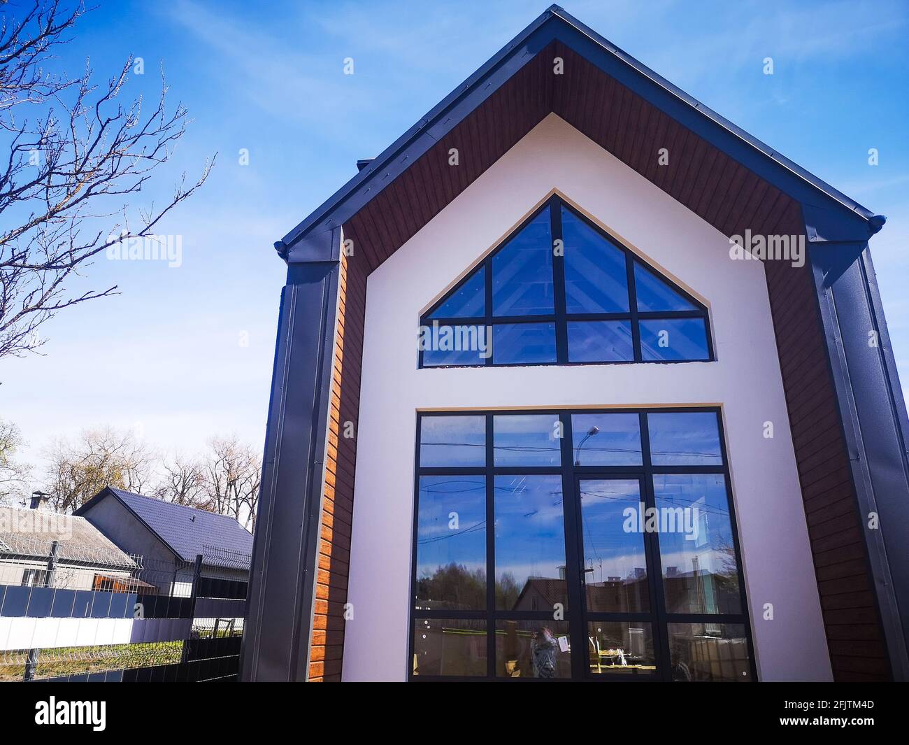 House with large windows hi-res stock photography and images - Alamy