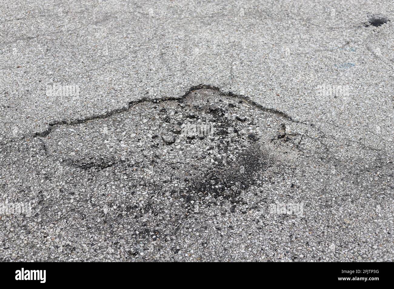 Cracked pavement hi-res stock photography and images - Alamy