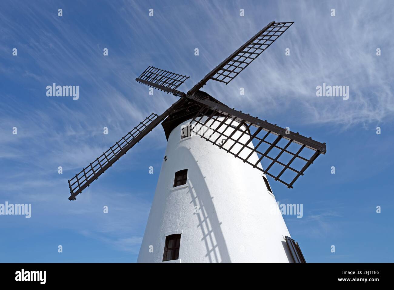 Side view windmill hi-res stock photography and images - Alamy