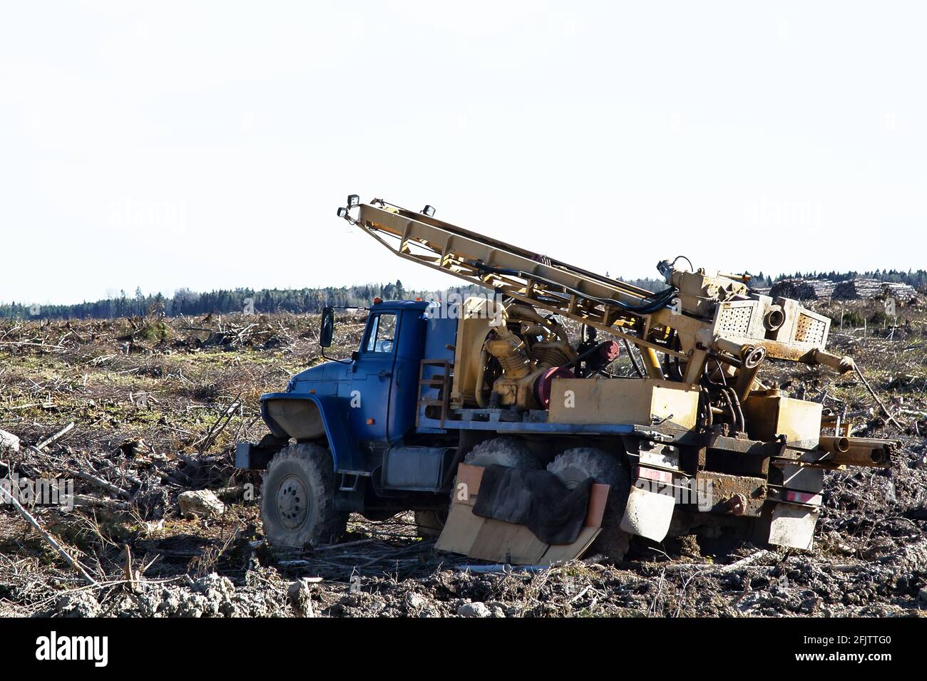 Vehicle based drilling hi-res stock photography and images - Alamy