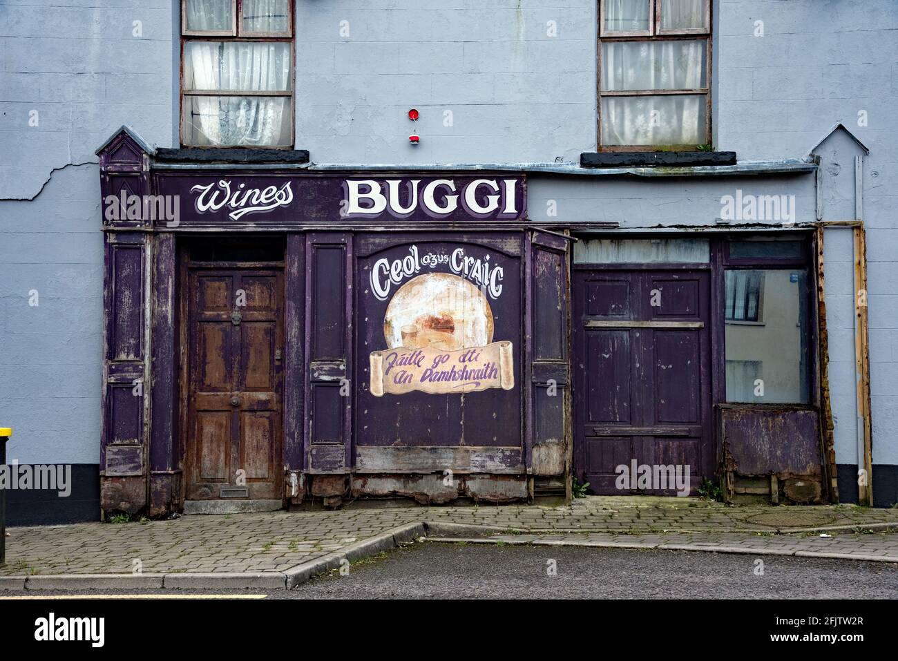 Buggi hi-res stock photography and images - Alamy