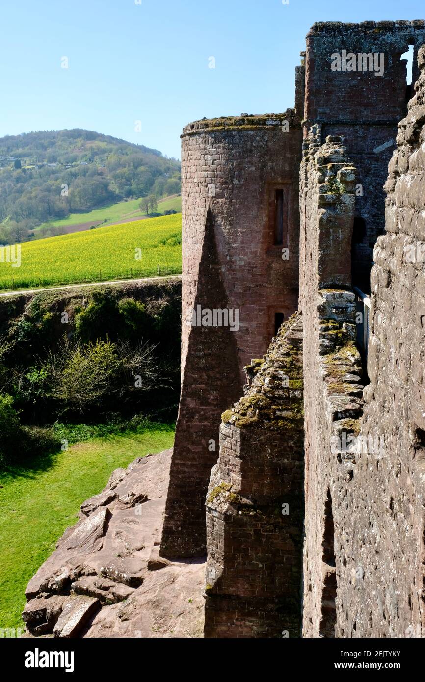Picturesque Norman Castle Built In the 12th Century by Goodrich of ...