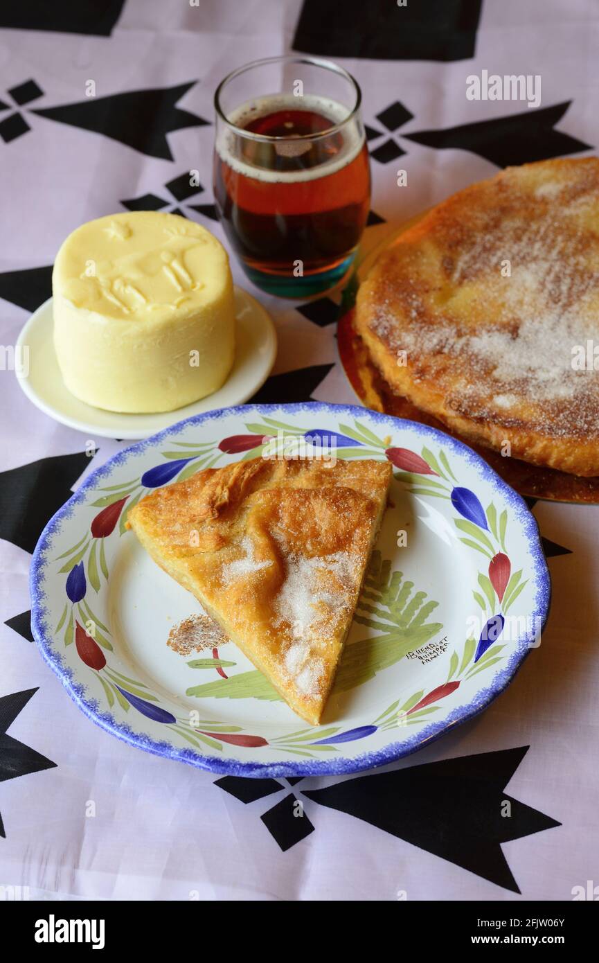 Kouign amann france hi-res stock photography and images - Alamy