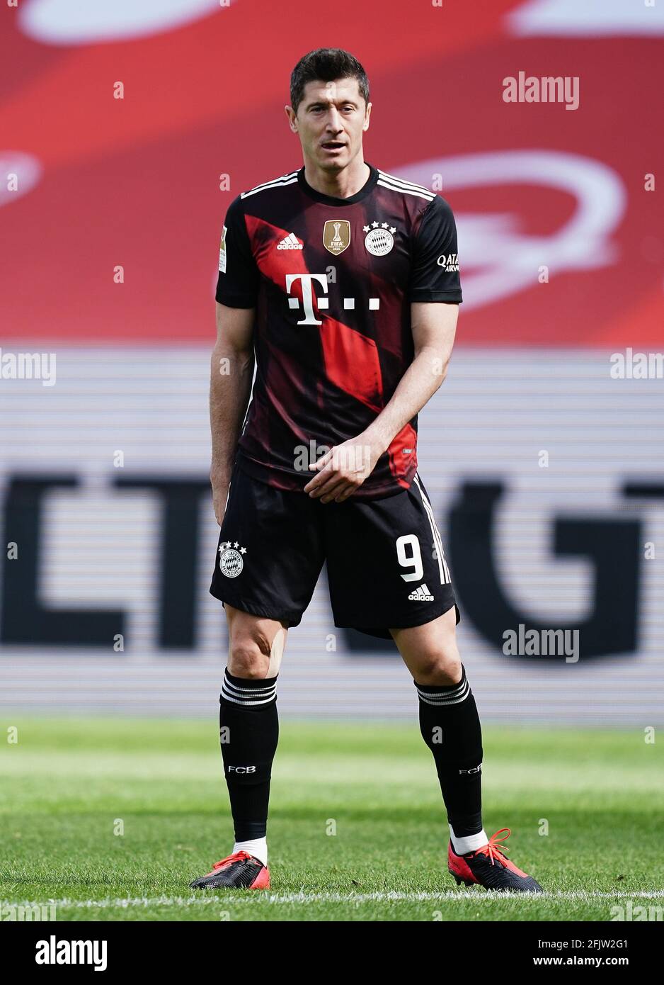 Robert Lewandowski Body