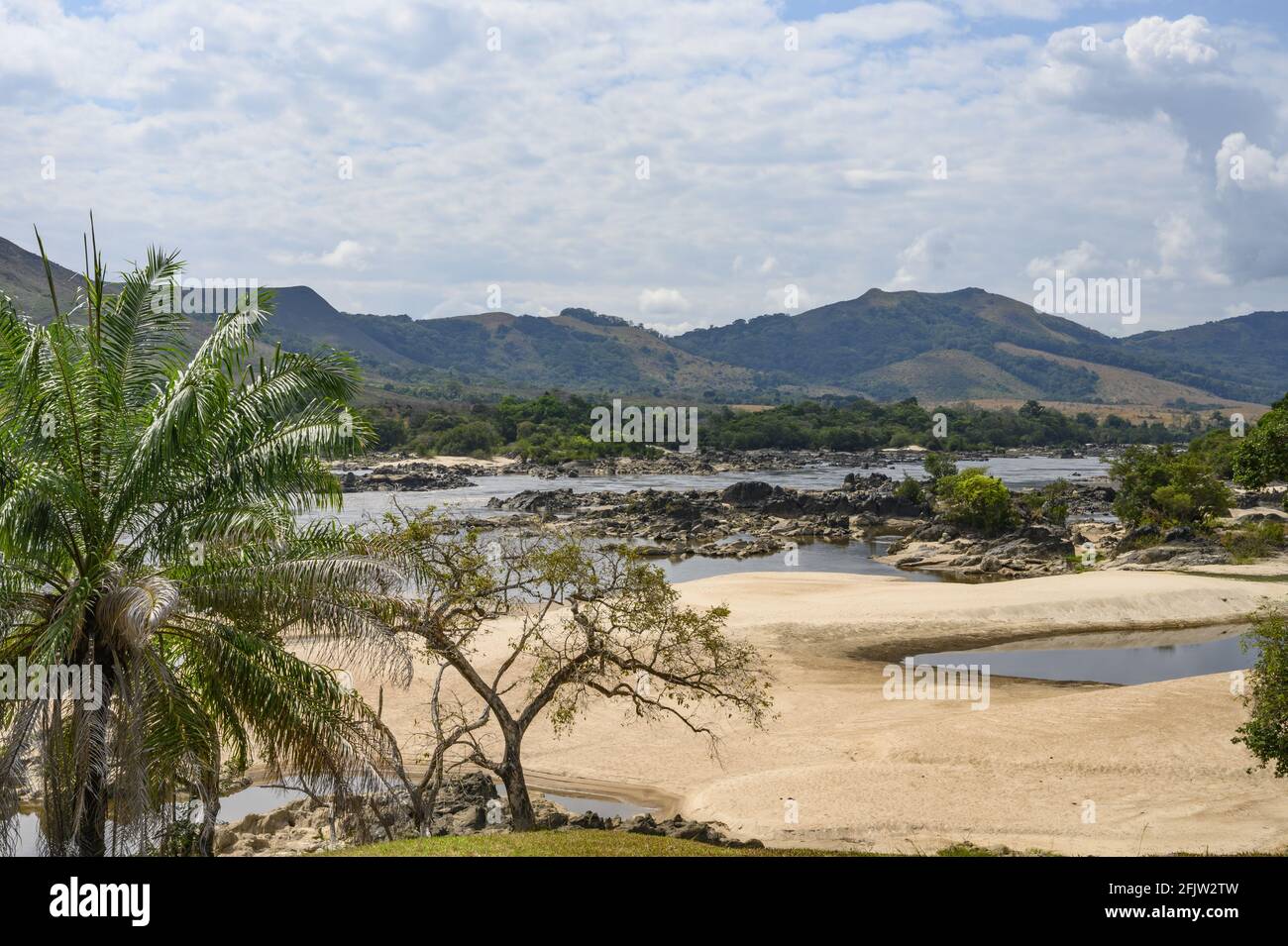 Gabon, Ogooué-Ivindo district, La Lopé, Ogooué river Stock Photo - Alamy