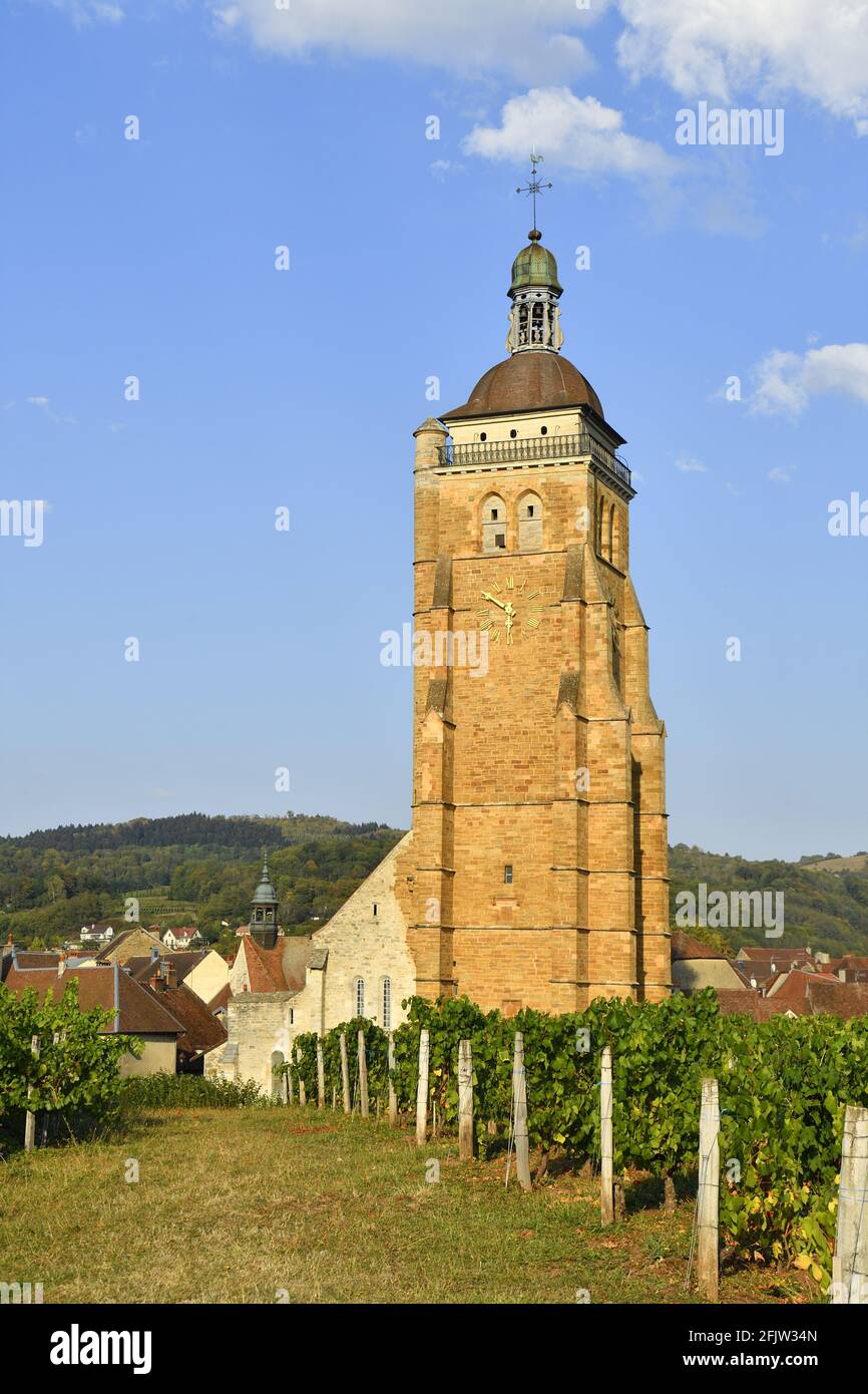 Vineyard watchtower hi-res stock photography and images - Alamy