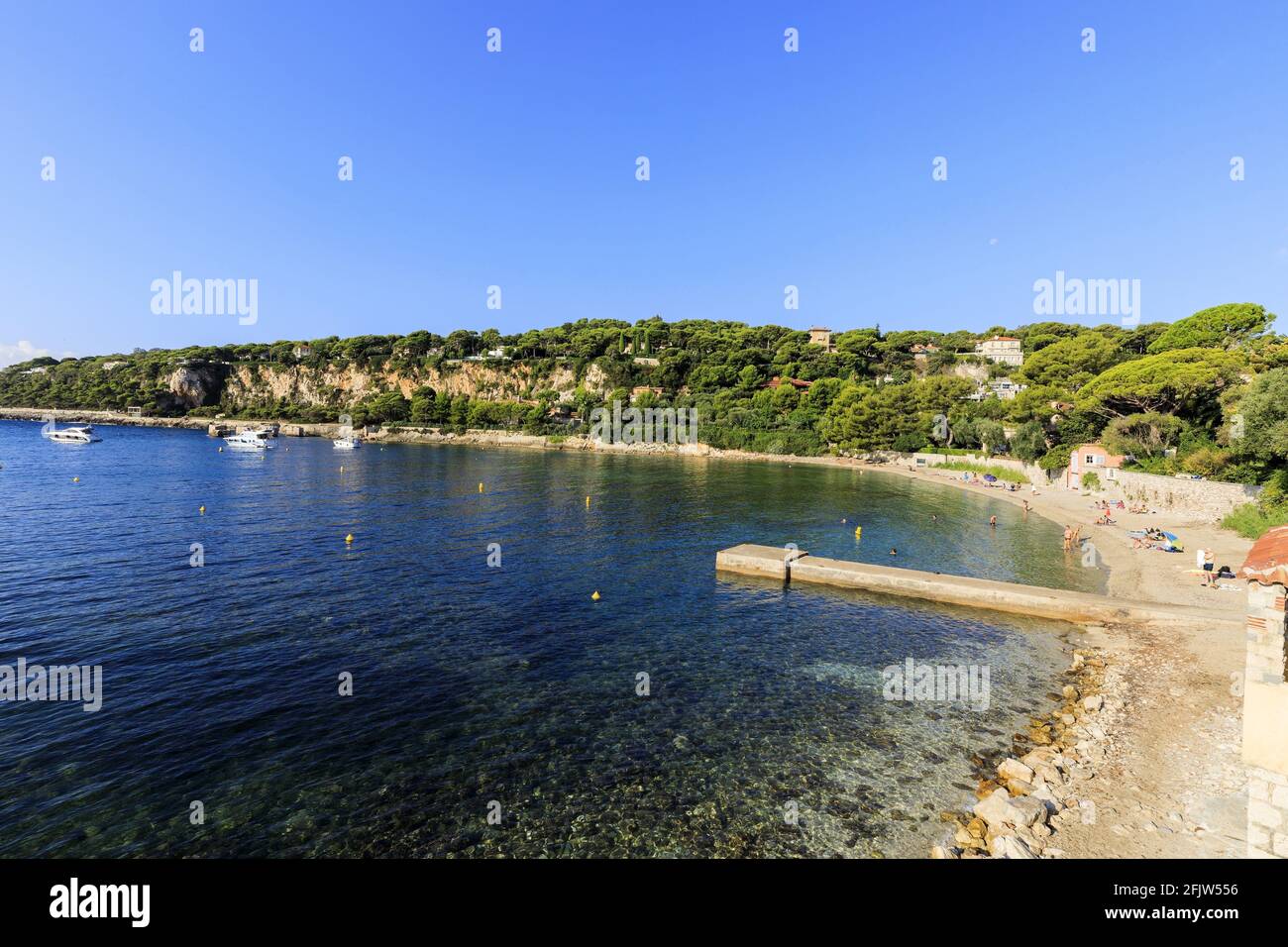 Saint jean cap ferrat beach hi-res stock photography and images - Alamy