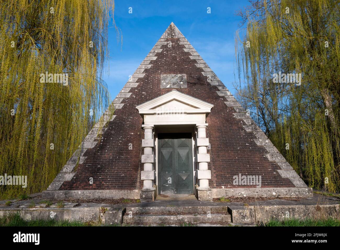 France, Yvelines (78), Montfort-l'Amaury, Groussay castle, in 1968 ...