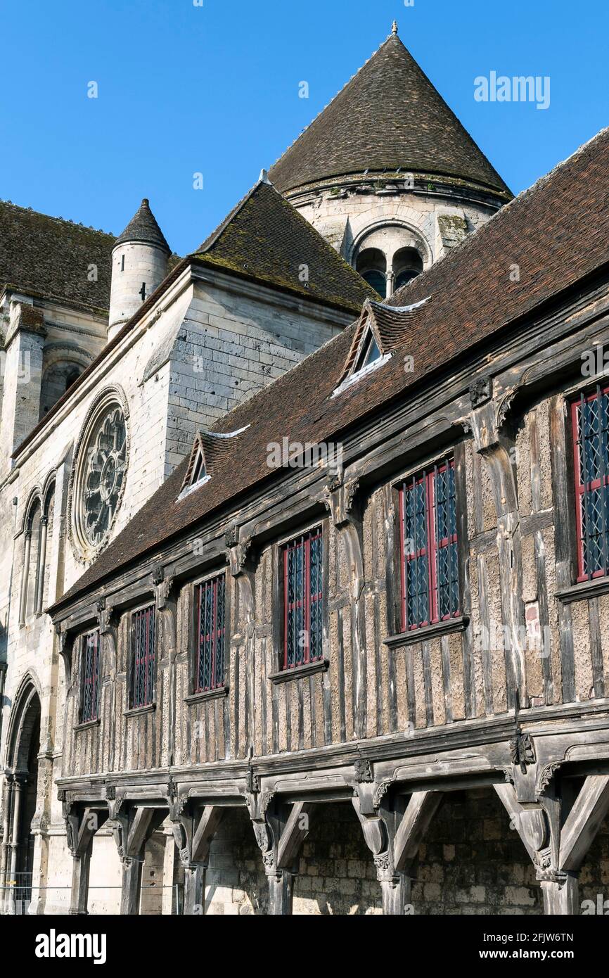 France, Oise, Noyon, Chapter Library (12th and 15th century) oldest ...