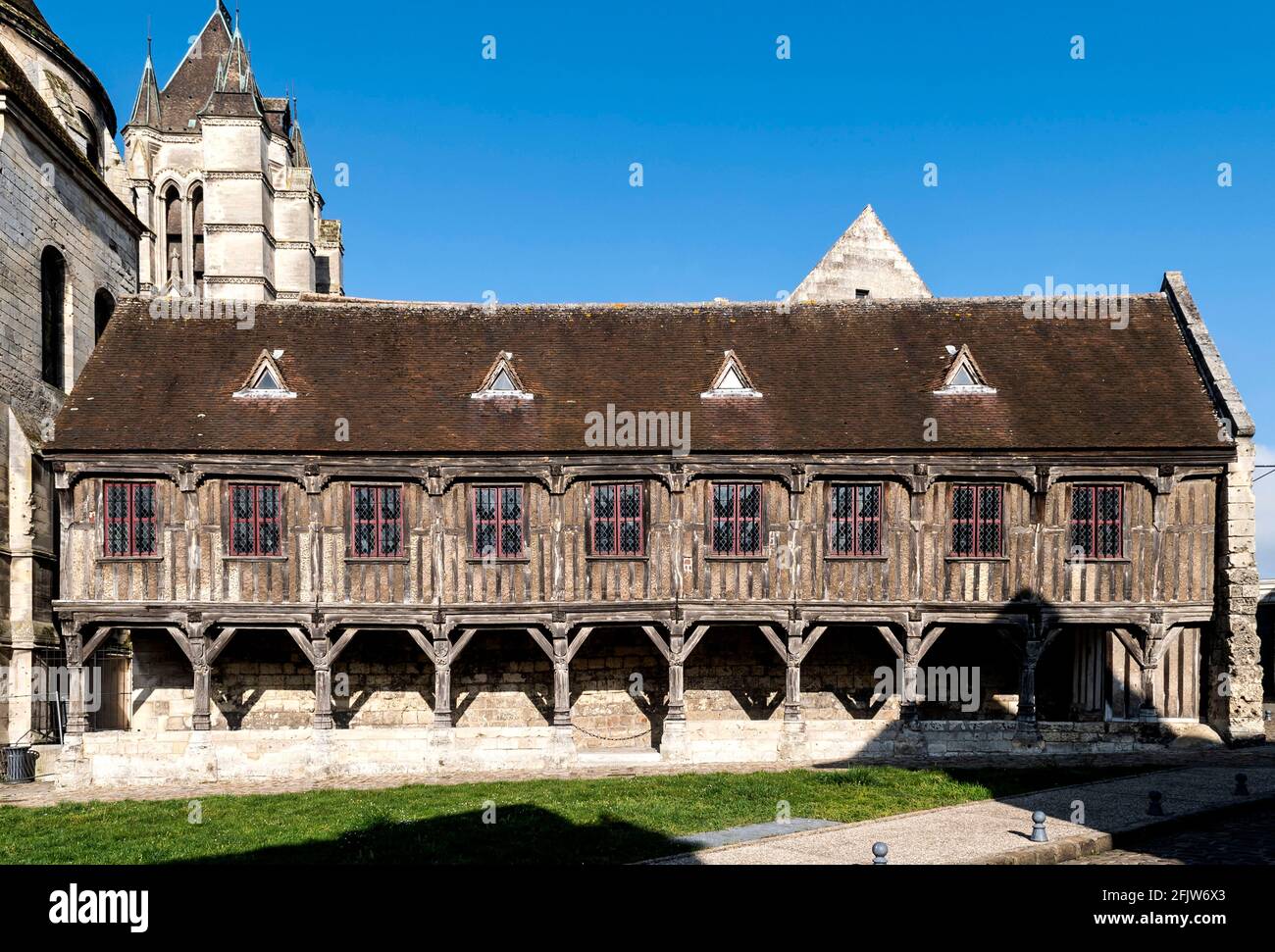 France, Oise, Noyon, Chapter Library (12th and 15th century) oldest ...