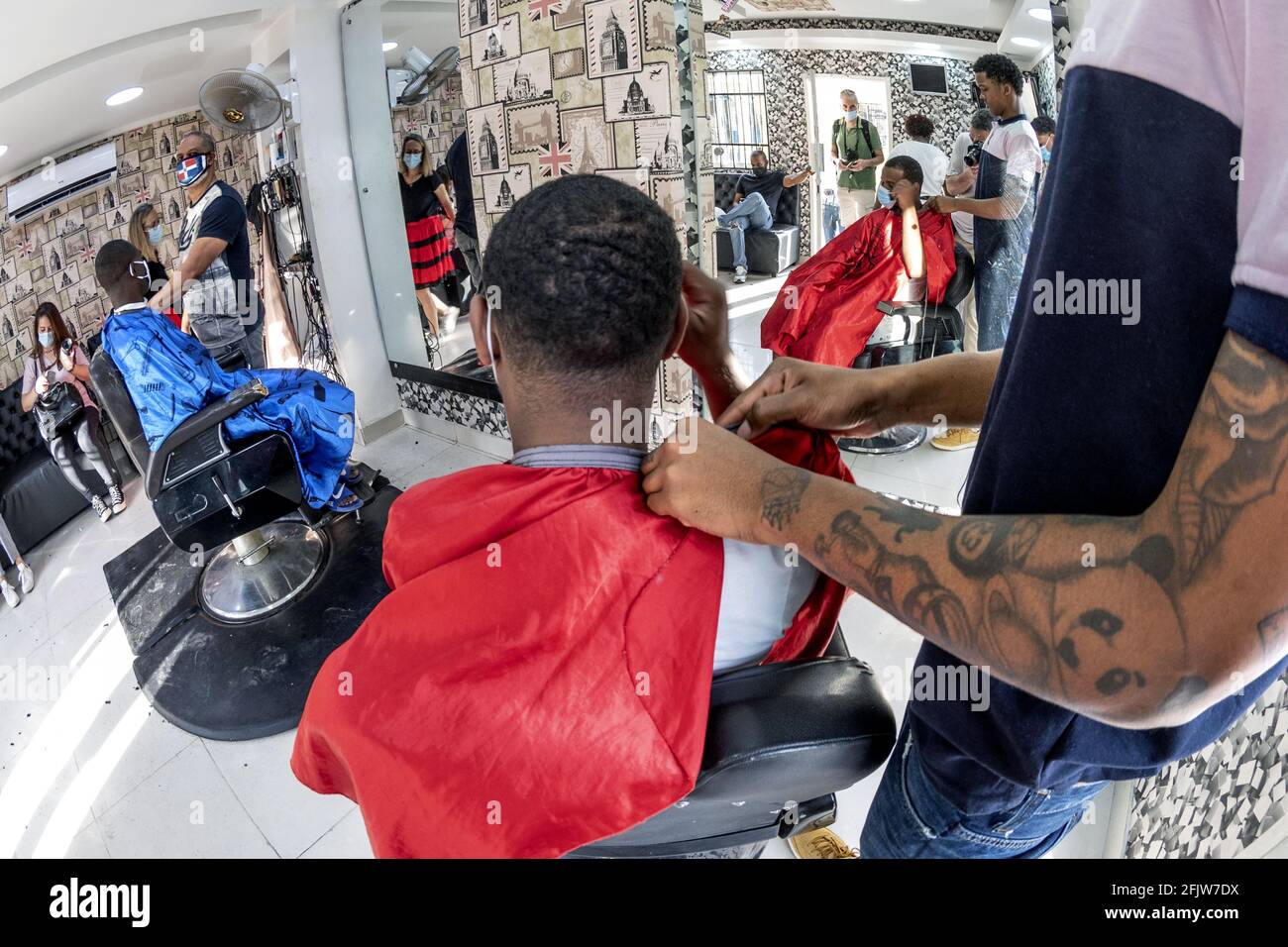Dominican Republic, Santo Domingo, popular district of Gualey, local ...