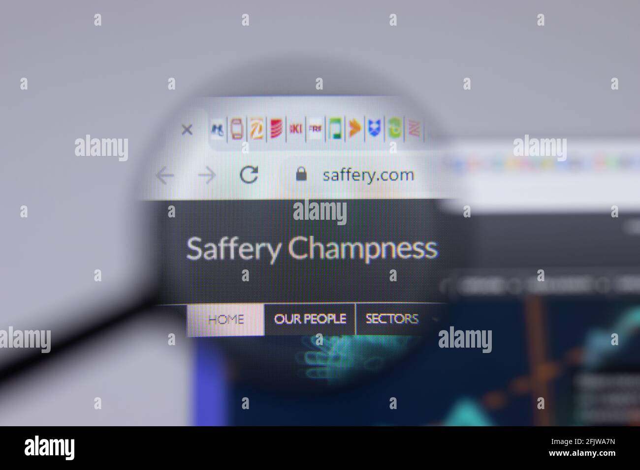 New York, USA - 26 April 2021: Saffery Champness logo close-up on ...