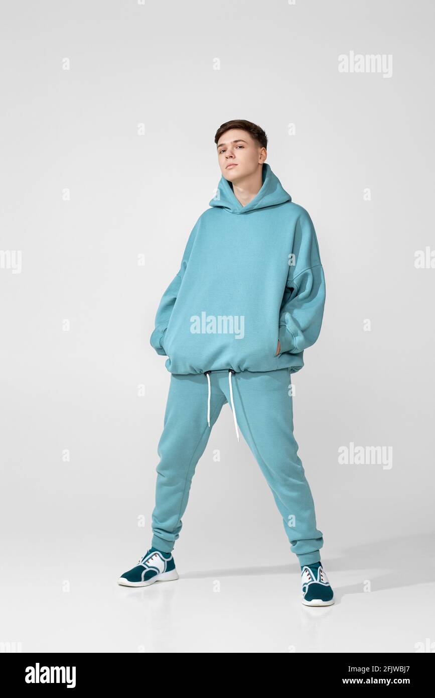 Guy wearing sweatshirt hi-res stock photography and images - Alamy