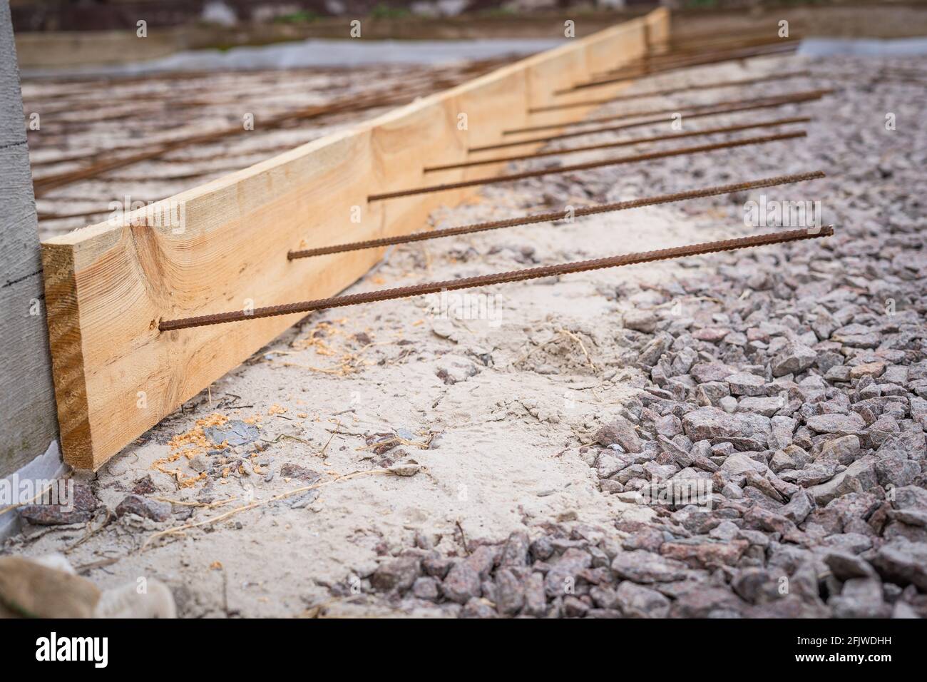 Wooden screed hi-res stock photography and images - Alamy
