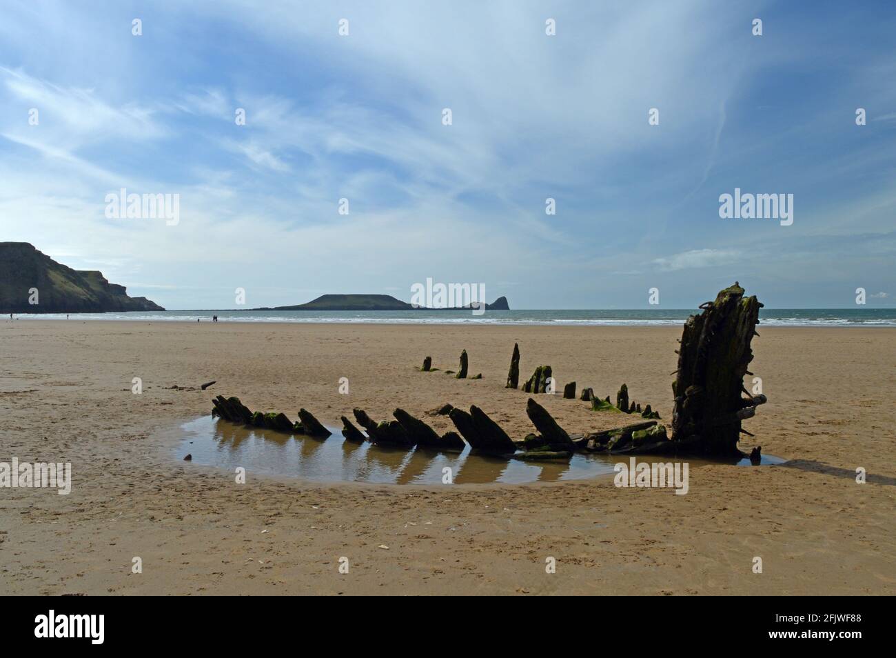 Rhosili headland gower peninsula hi-res stock photography and images ...