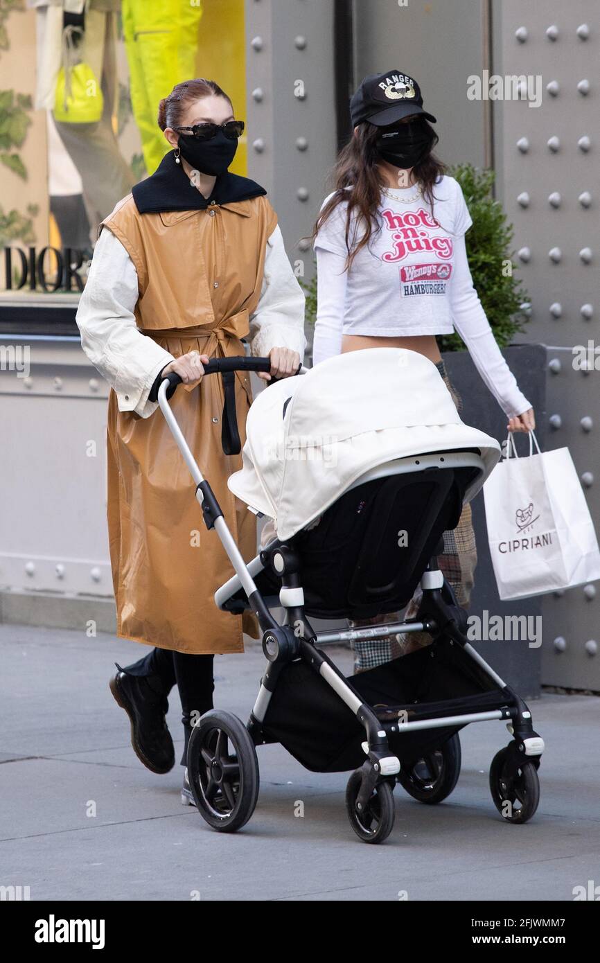 Gigi Hadid Walks with her son Khai Malik in Soho SohoNY - Gigi Hadid ...